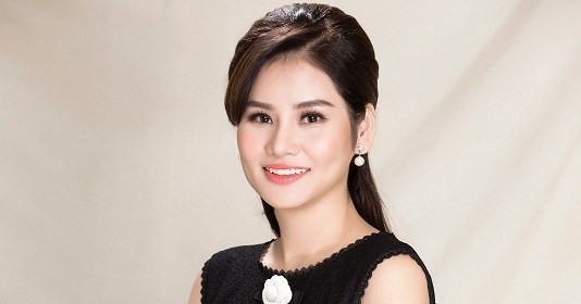 NTK Hà Bùi: "Nữ tướng" trong ngành thời trang công sở