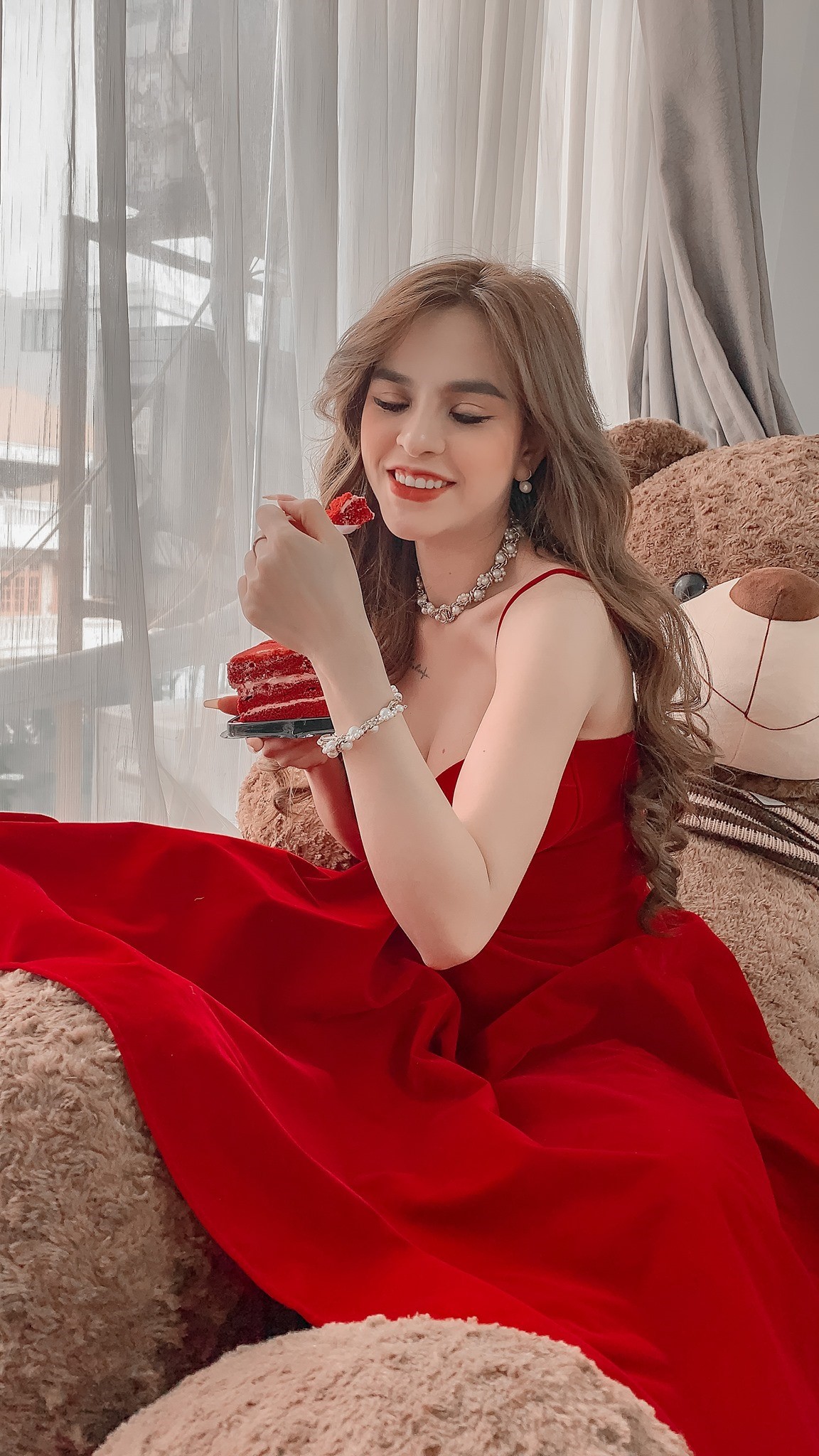 Khát vọng chinh phục ước mơ của cô gái trẻ 9x Linh Kool